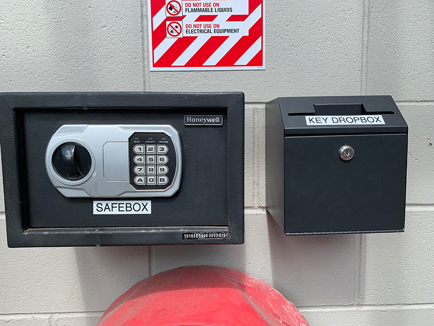 Access Code and Key Drop Box – Grab your wheels, Let's travel