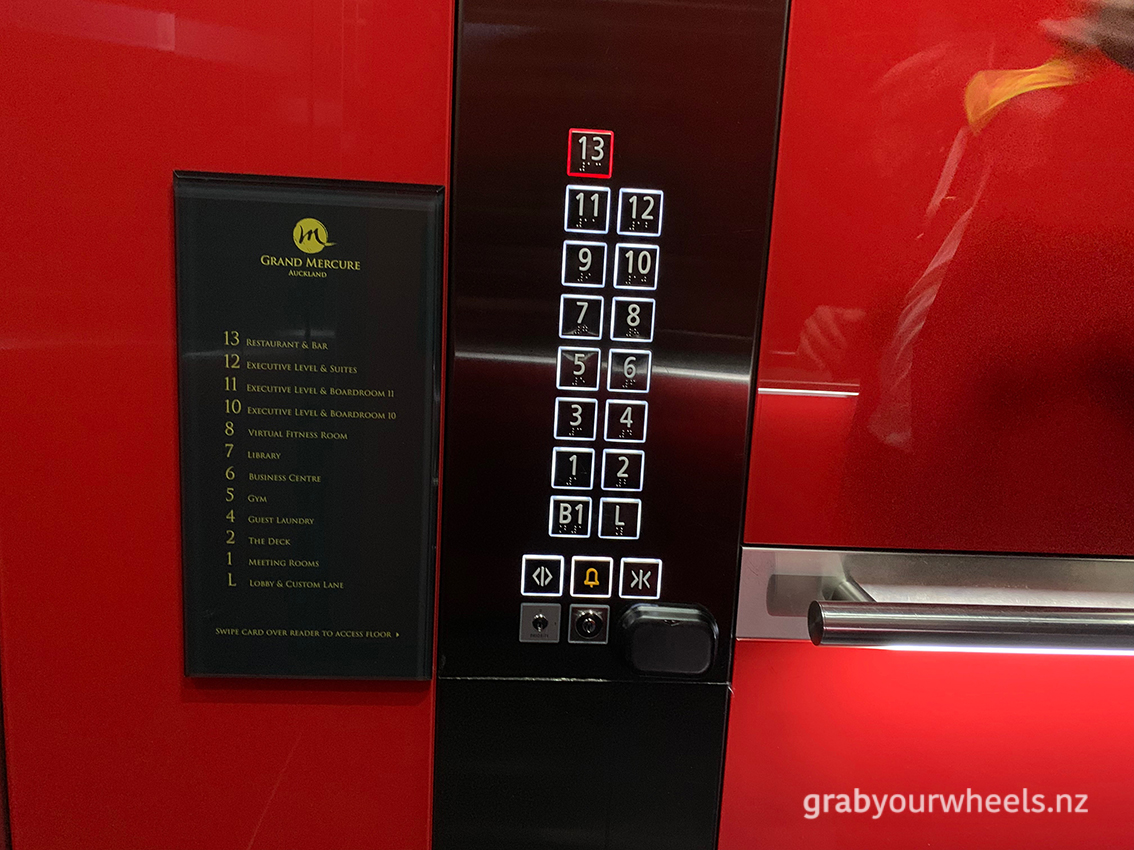 lift-buttons-1 – Grab your wheels, Let's travel