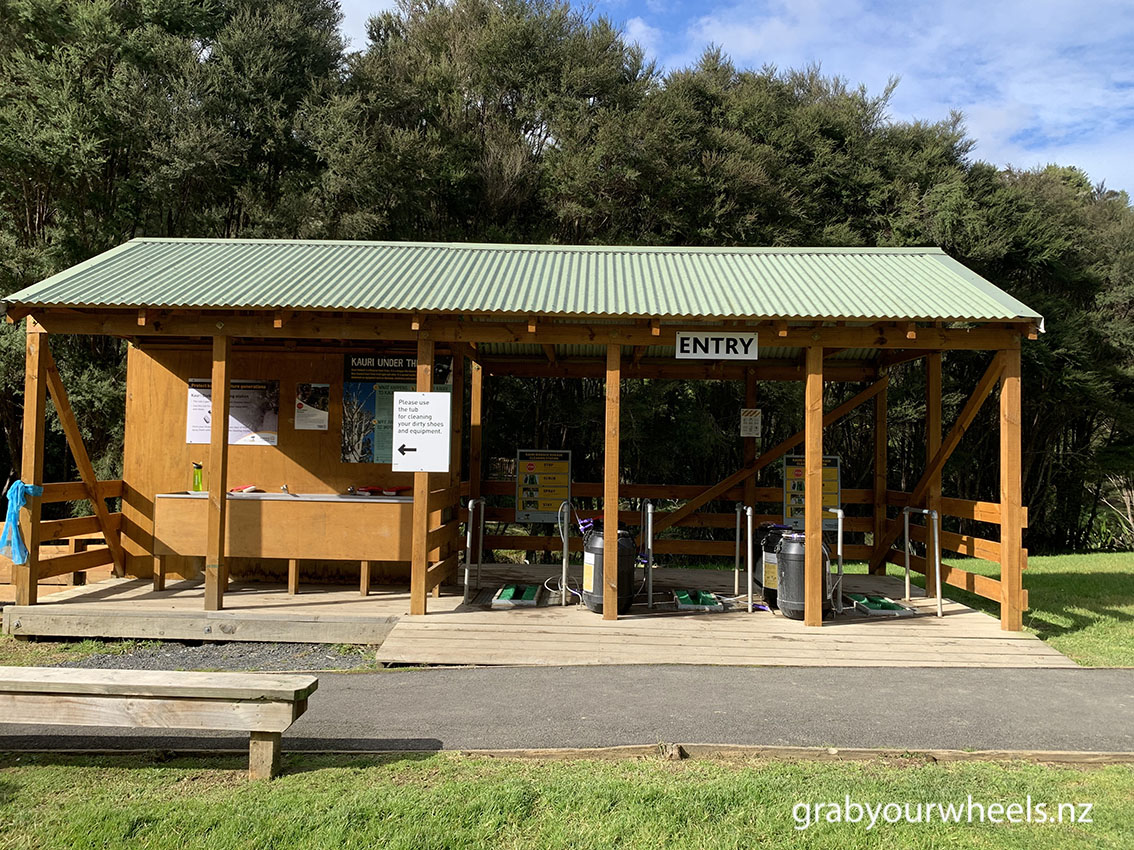 Wheelchair Accessible Waterfalls, Hunua Ranges Regional Park, Auckland ...