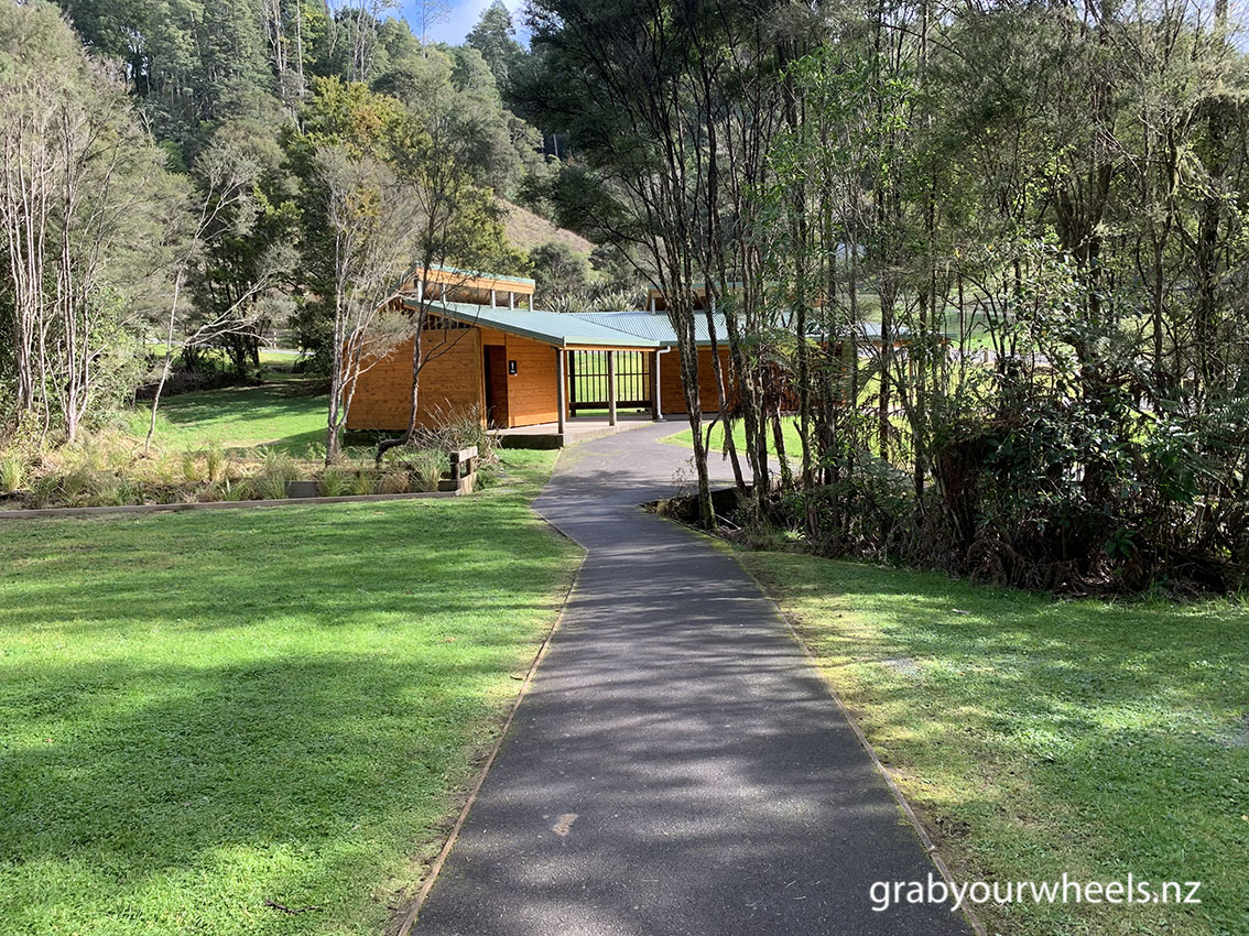 Wheelchair Accessible Waterfalls, Hunua Ranges Regional Park, Auckland ...